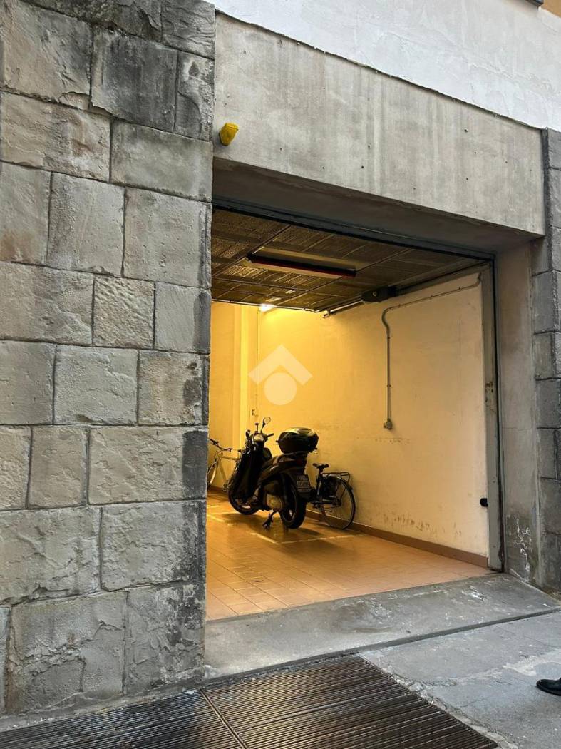 Posto auto - moto in Vendita