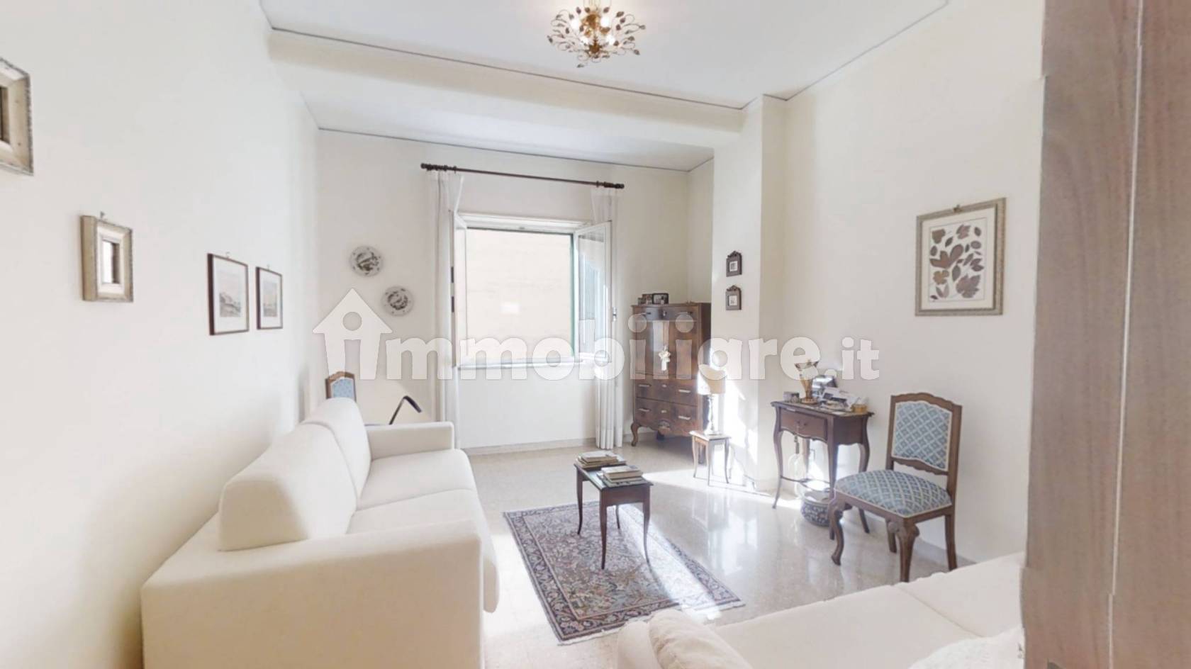 Trilocale via Santa Maria della Libera, Vomero, Napoli