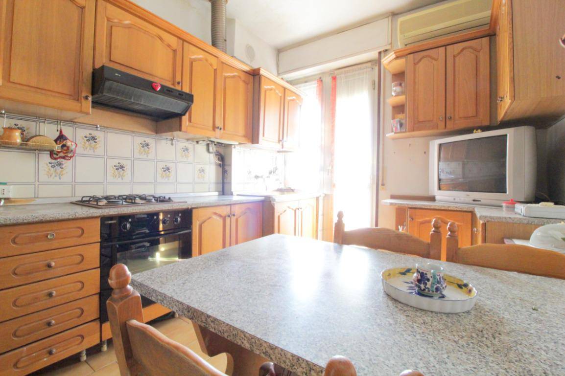 Trilocale via IV Novembre 2, Centro, Turano Lodigiano