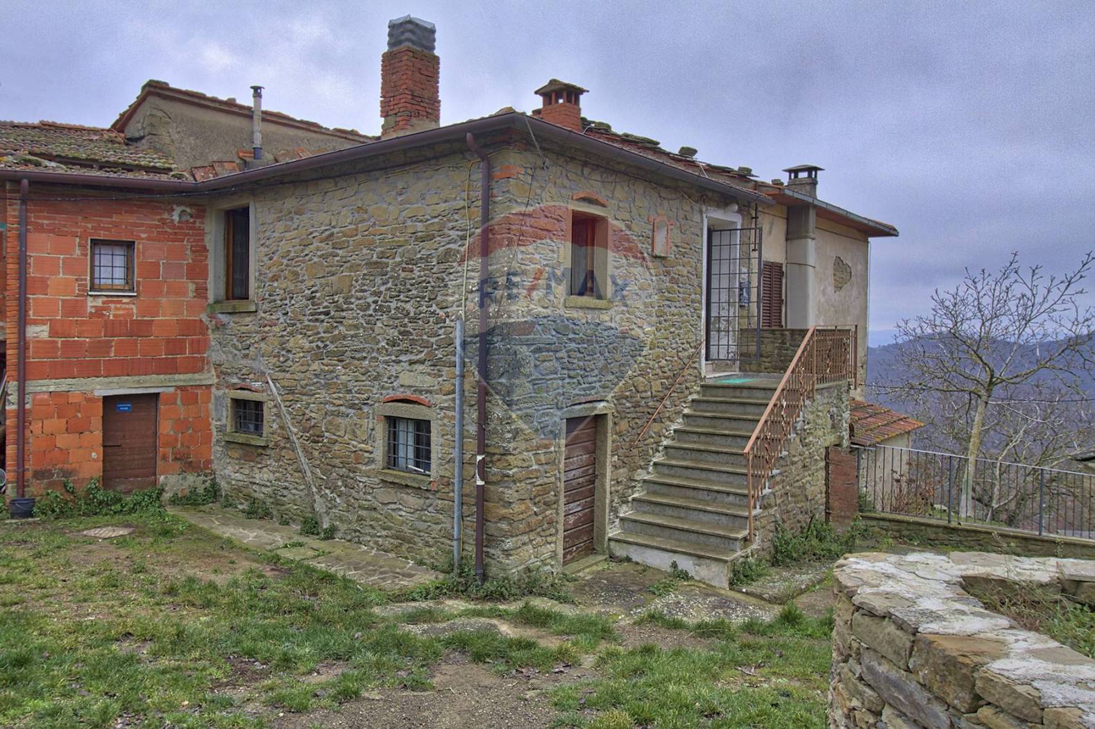 Appartamento località Fighille di Falciano, Subbiano