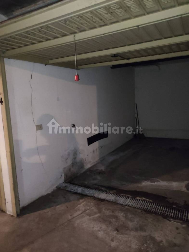 Garage - Box in Vendita