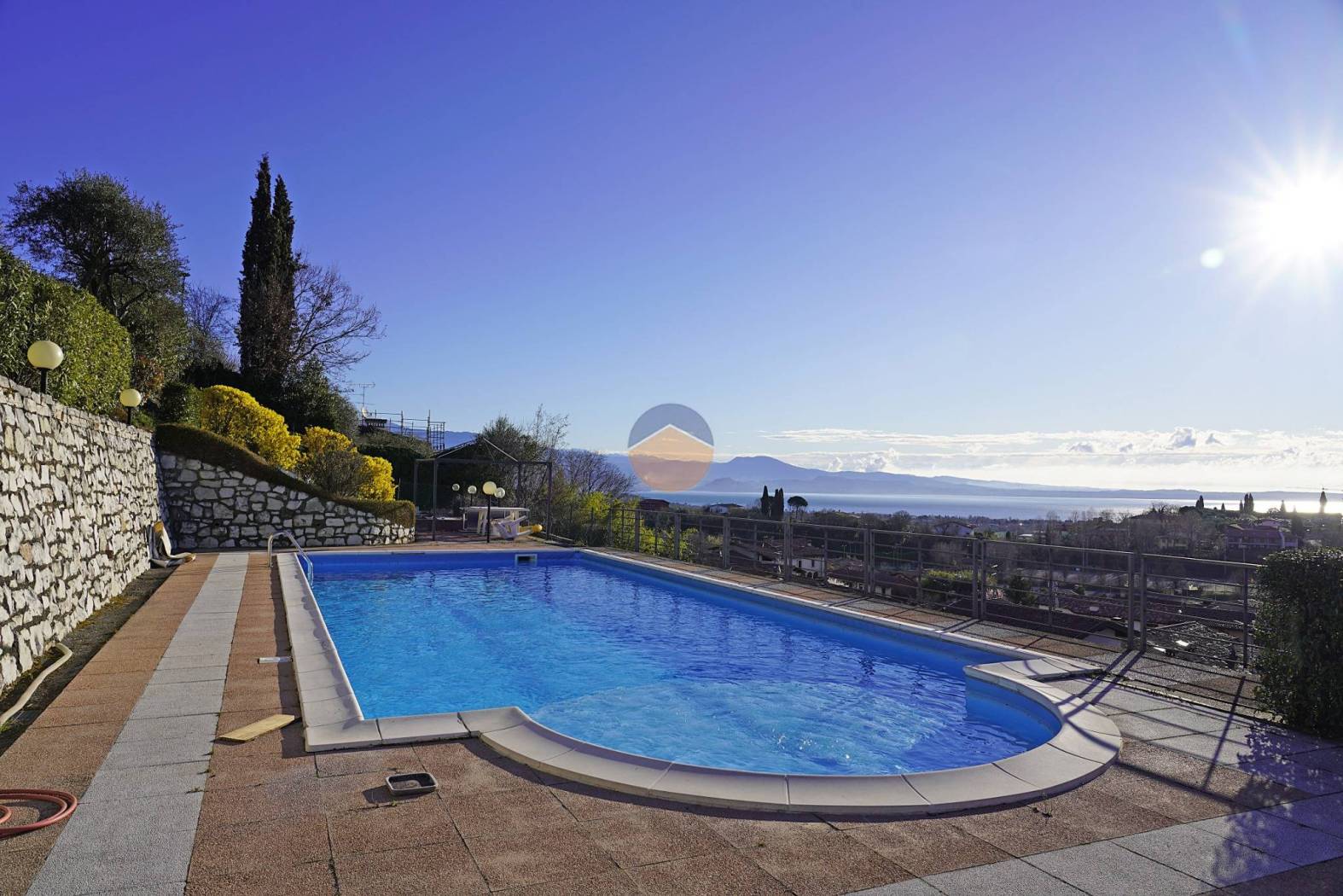 Trilocale via San Albano 5, Soiano, Soiano del Lago