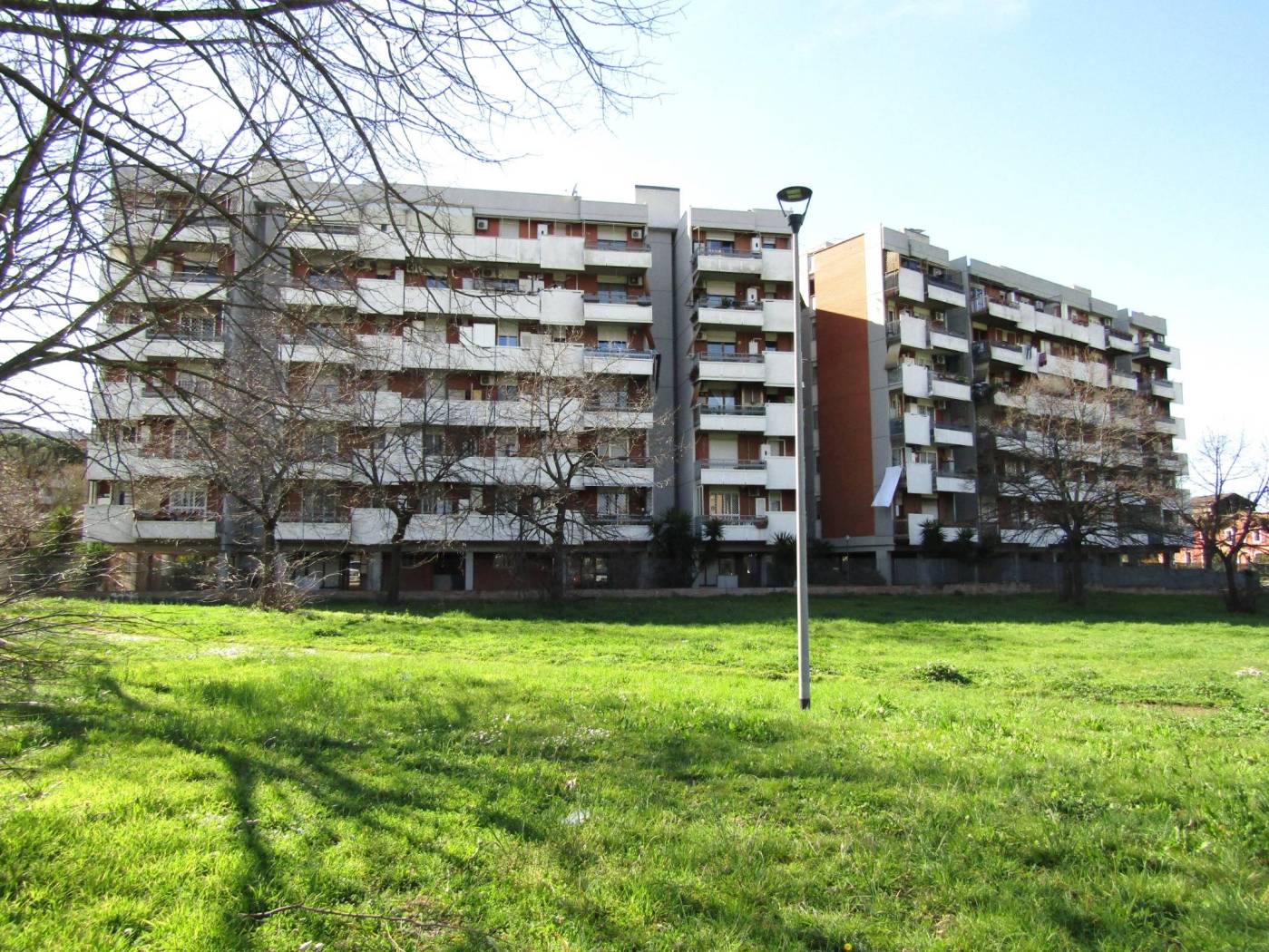 Trilocale via Riccardo Guruzian 9, Cinecittà, Roma