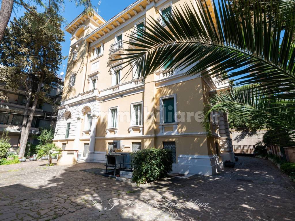 Vendita Villa unifamiliare in via di Villa Sacchetti 11 Roma. Ottimo ...