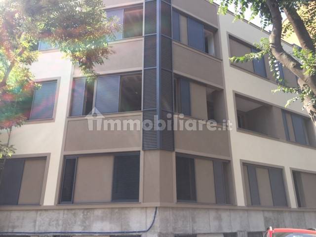 Trilocale via Flavio Stilicone 39, Cenisio, Milano