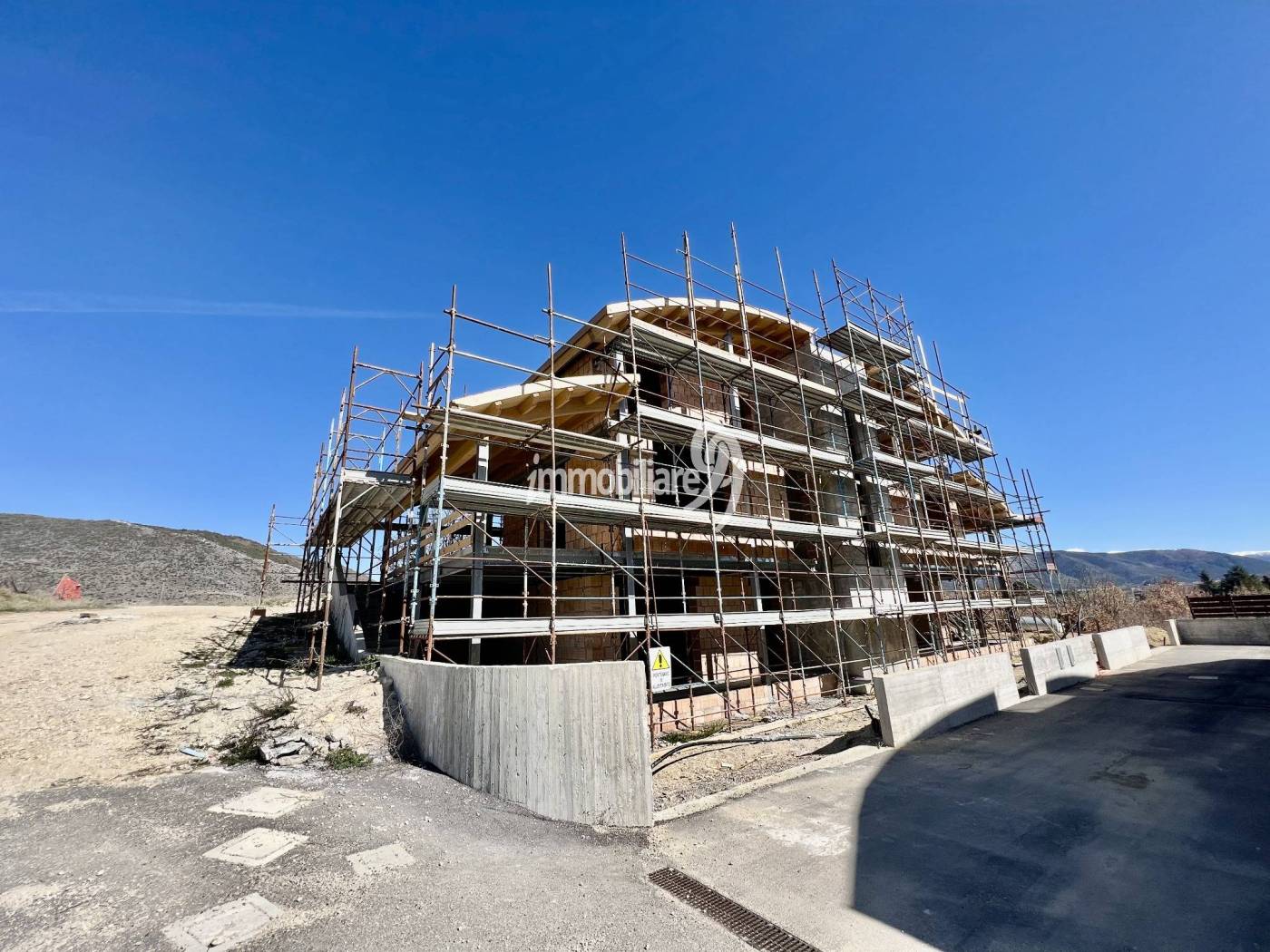 Quadrilocale Strada Statale Diciassette Ovest, Bivio Di Scoppito, Scoppito