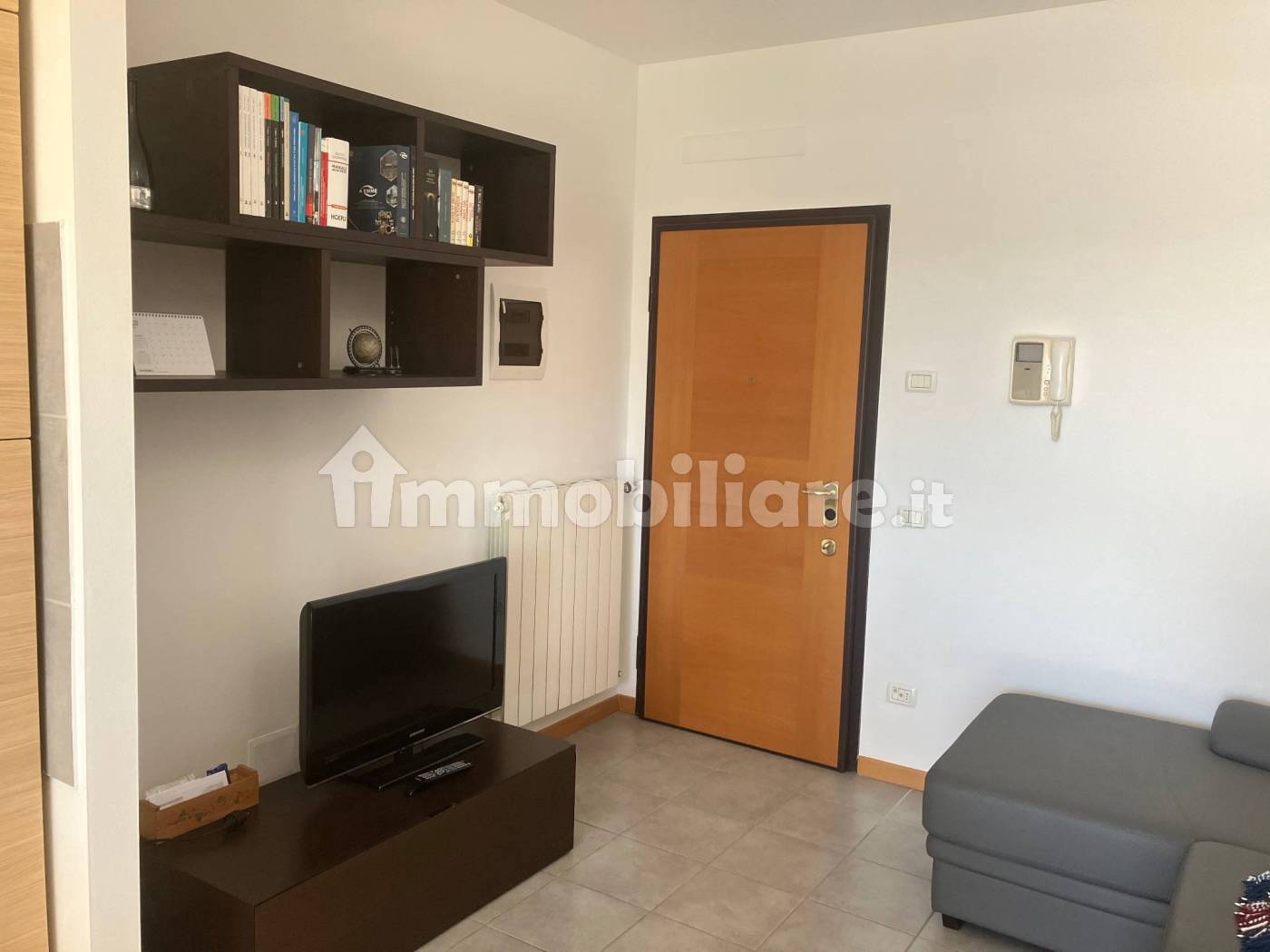 Bilocale via Giorgio Perlasca 7, Baia del Re, Piacenza