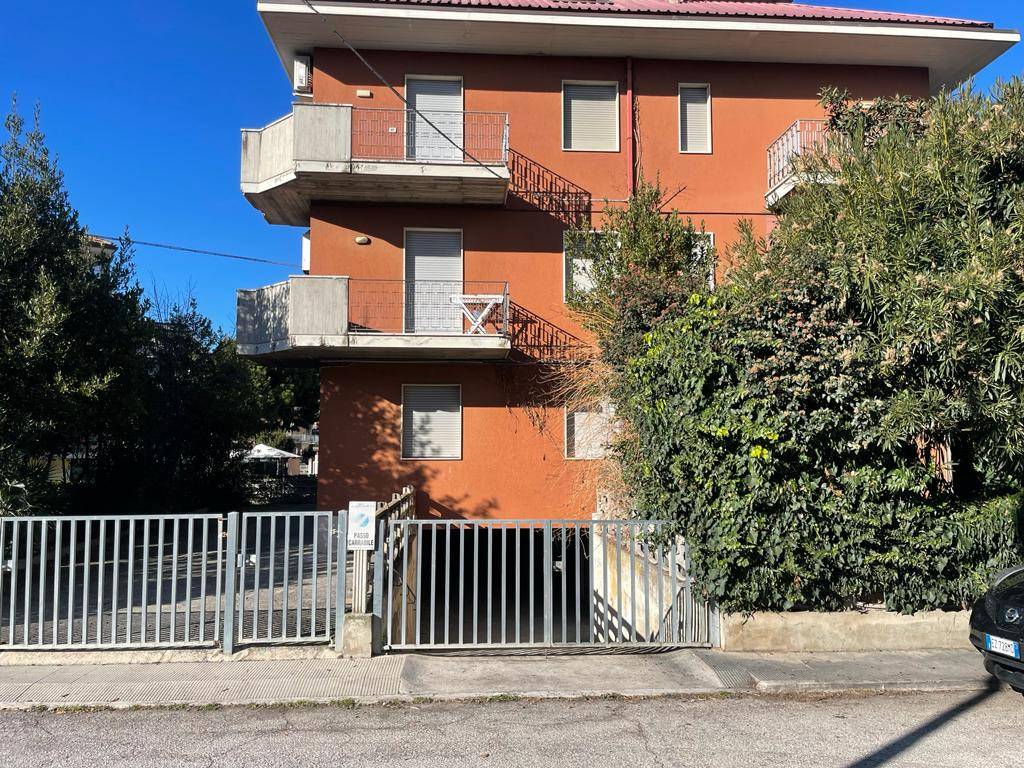 Garage - Box in Vendita