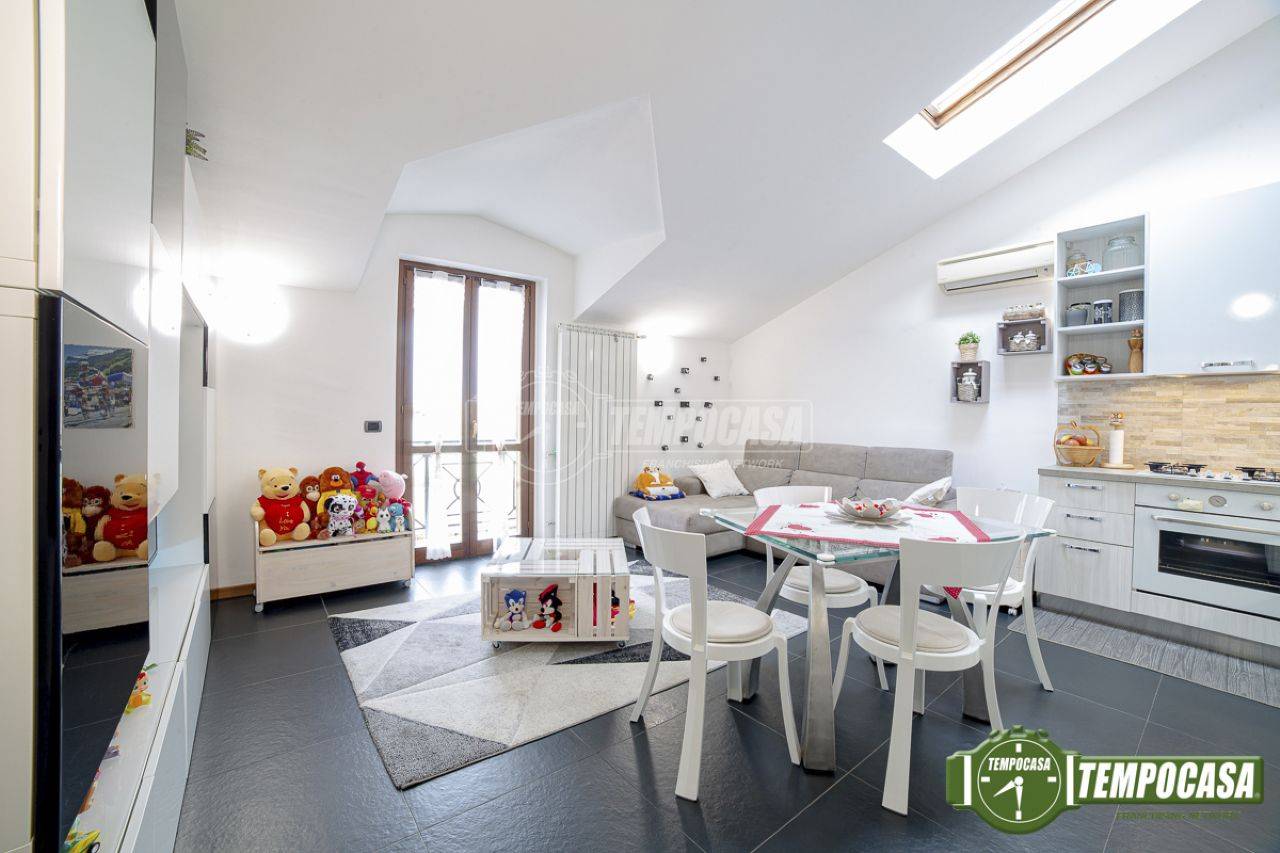 Bilocale via F  Meda, Centro, Pinarolo Po