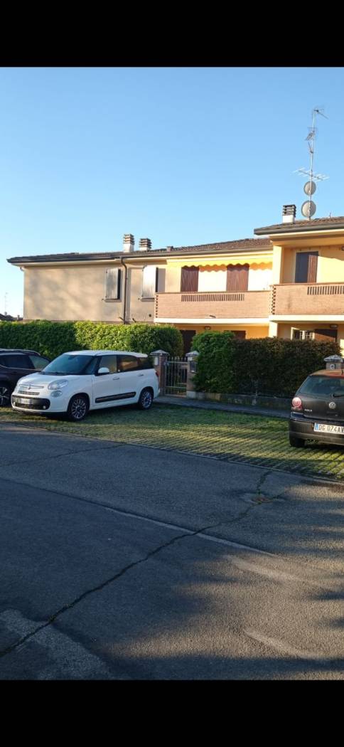Trilocale via Primo Levi 11, Centro, Campagnola Emilia