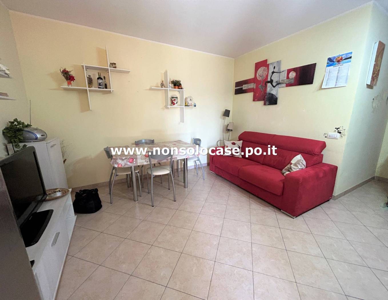 Bilocale via della Romita, Soccorso, Prato