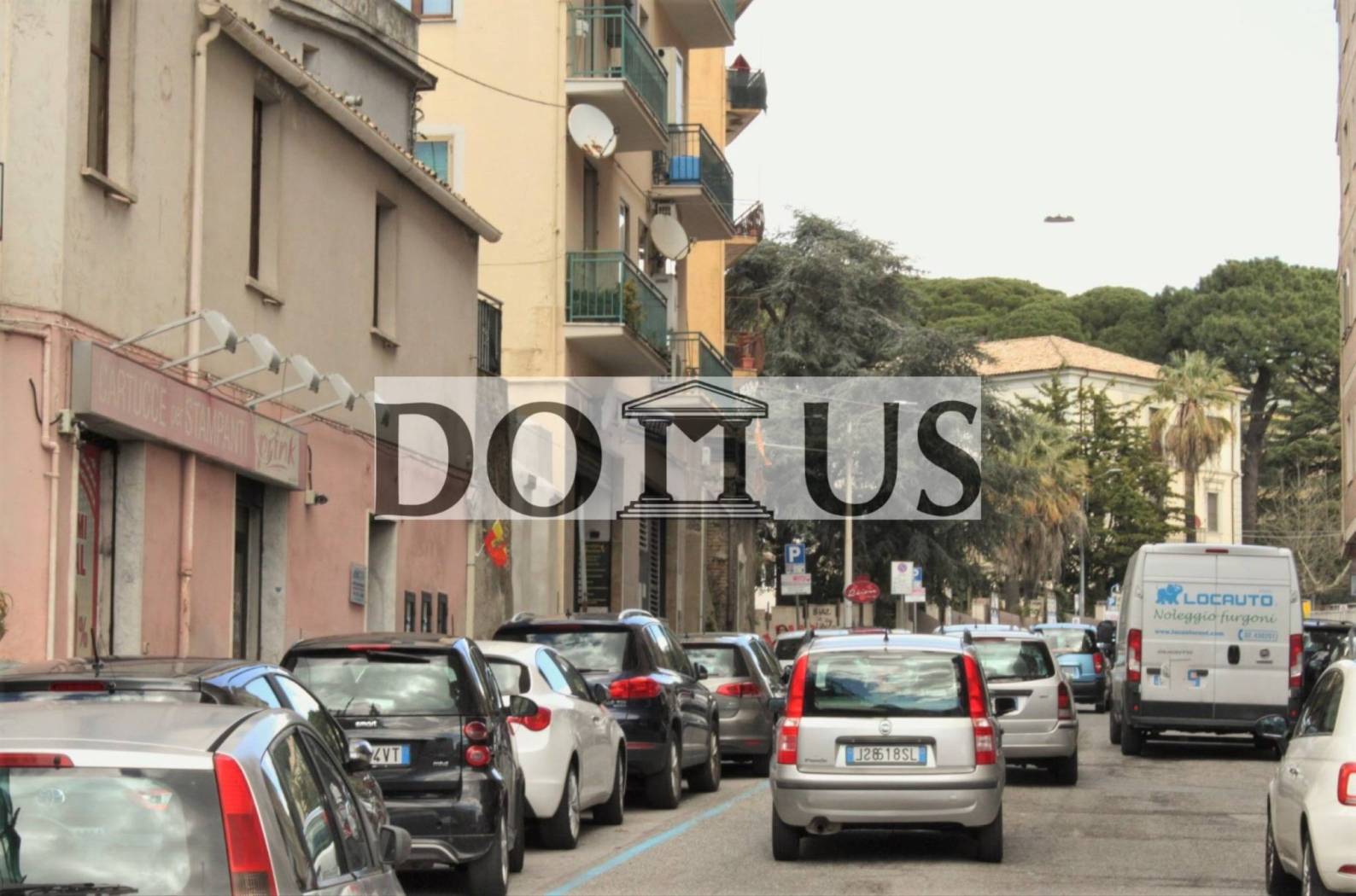 Attività commerciale in Vendita