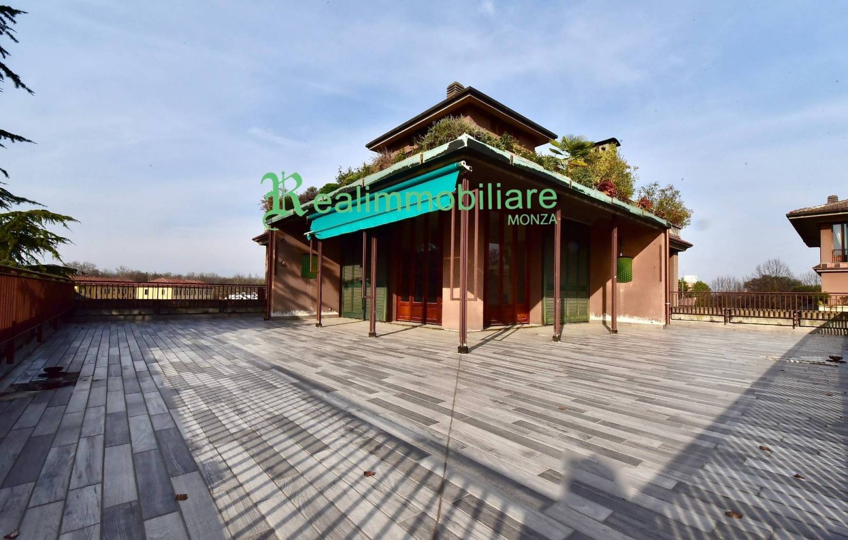 Quadrilocale largo Carlo Esterle, Grazie Vecchie - Boschetti Reali, Monza