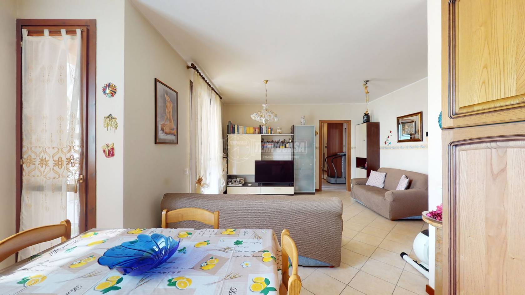 Trilocale via San Celso 15, Meda