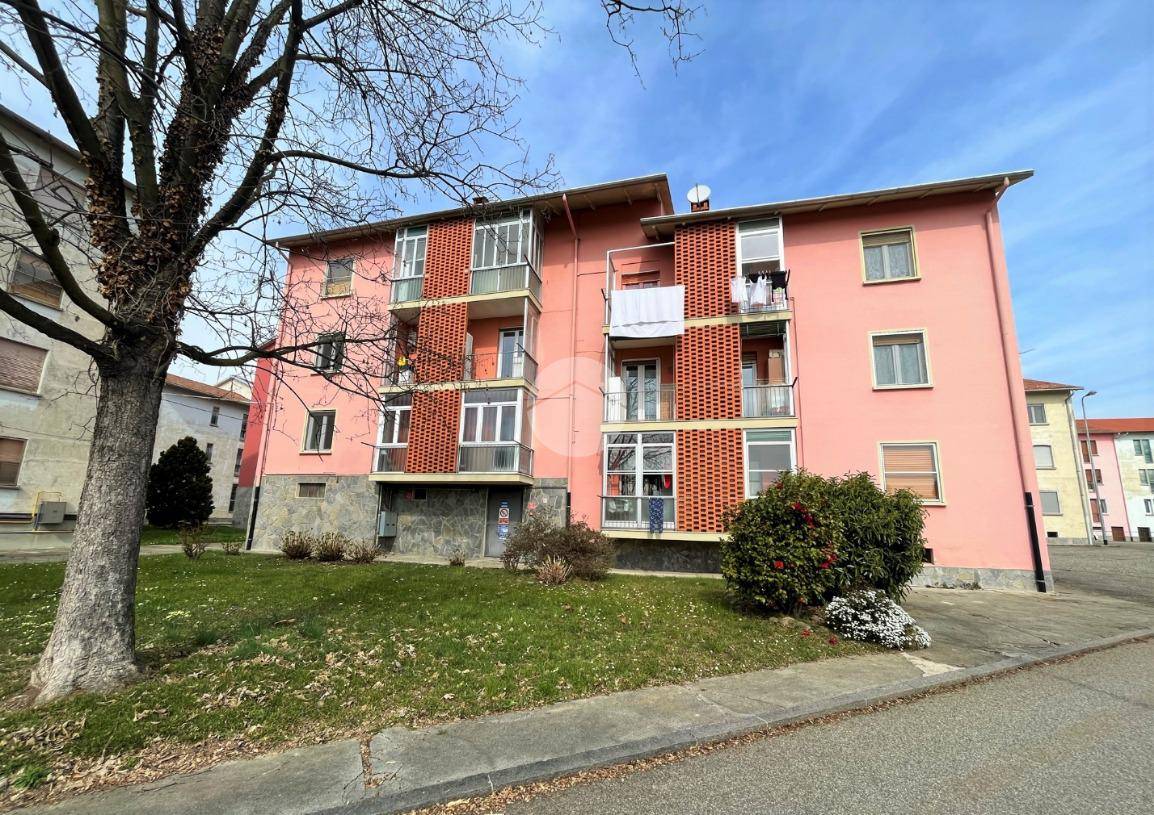 Quadrilocale via Romolo Ubertalli 4, Chiavazza, Pavignano, Vaglio, Biella