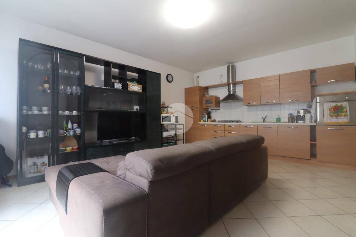 Trilocale via Maria Goia, Cittadella - Colle Aperto, Mantova