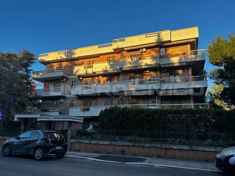 Appartamento via Giulio De Petra, Tribunale - Carmine Nuovo, Foggia