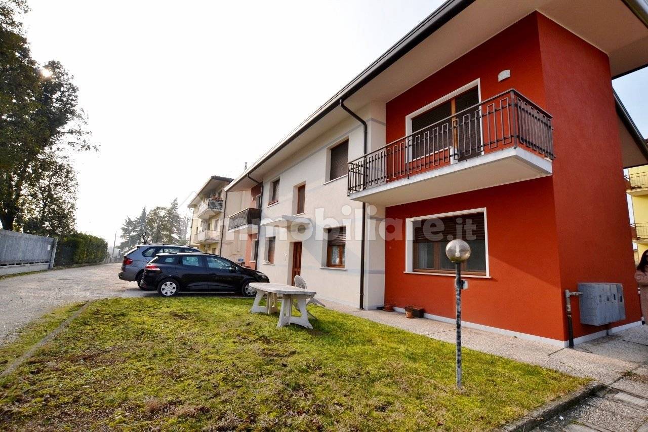 Trilocale corso Lino Zanussi 44, Centro, Porcia