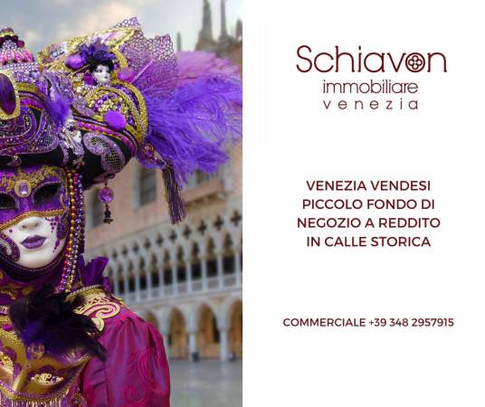 Locale commerciale in Vendita