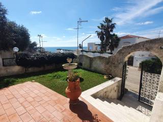 Case vista mare in vendita Terracina - Immobiliare.it