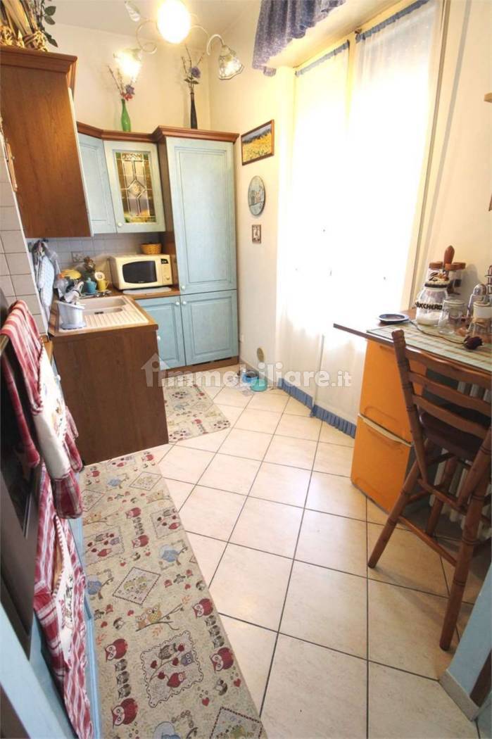 Trilocale via Monte Grappa, 5, Porta Mortara, Novara