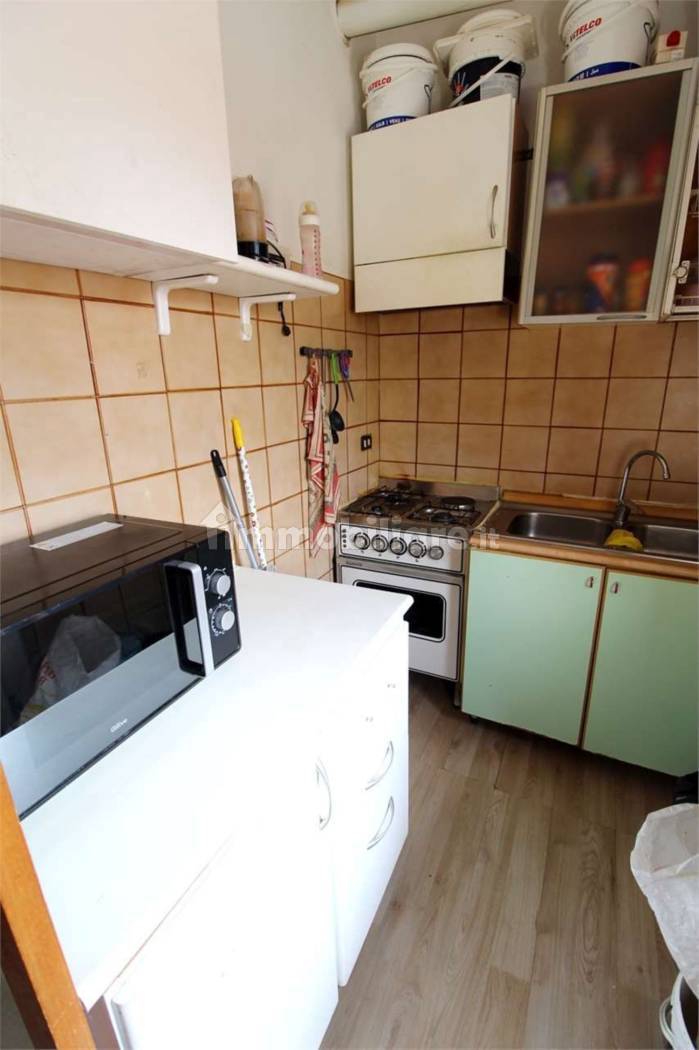 Trilocale via Giosue Borsi, 20, Santa Rita, Novara