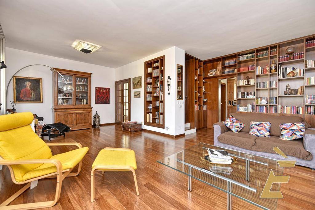 Appartamento viale della Repubblica 65, Centro, Valenza