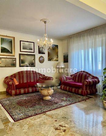 Appartamento viale della Repubblica, Mezzana, Prato