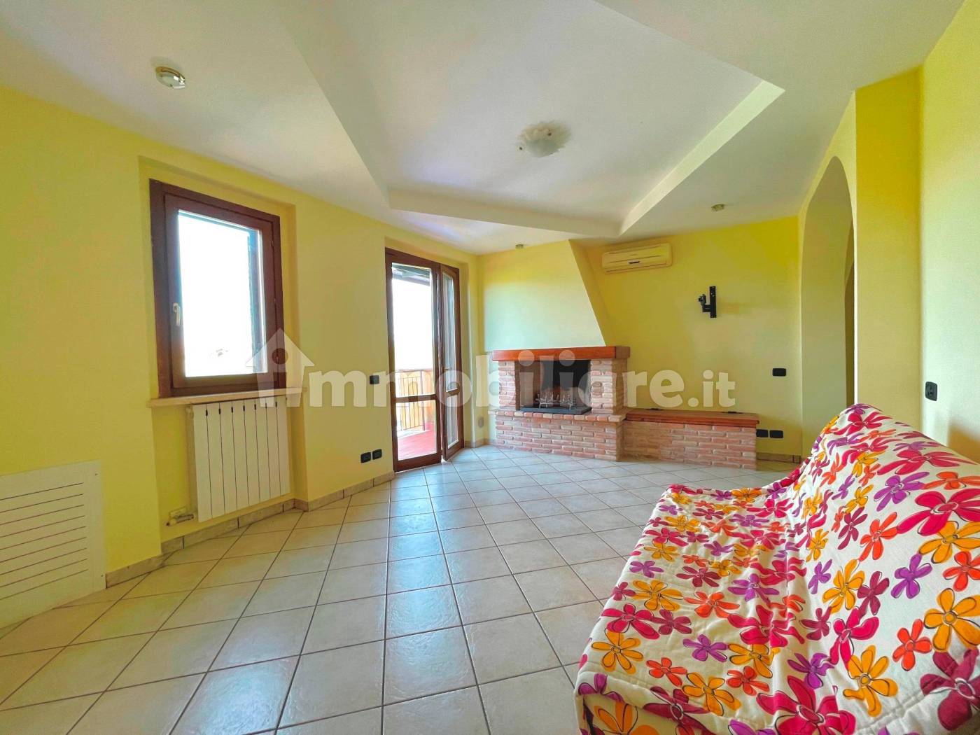 Trilocale via Paolo Ceccarelli 30, Fontignano, Perugia