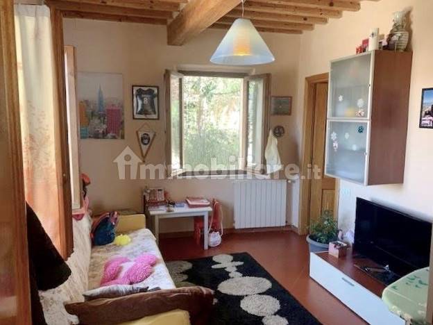 Appartamento via della Fonte, Montemagno, Calci