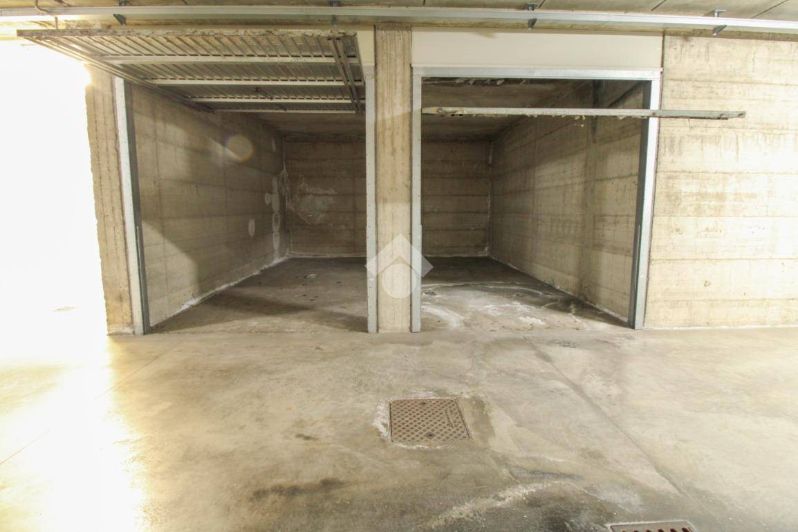 Garage - Box in Vendita