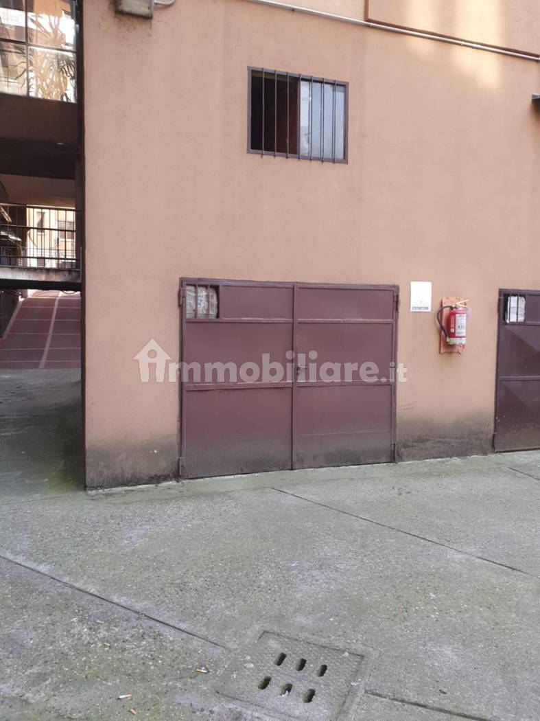 Garage - Box in Vendita