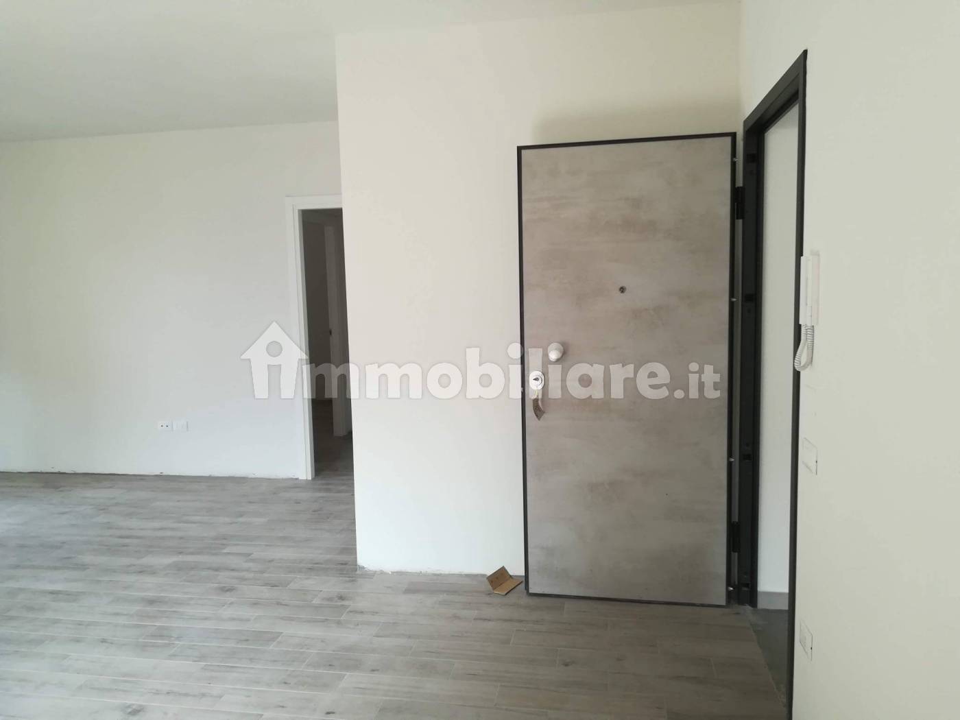 Trilocale via Val di Bisenzio, Vaiano