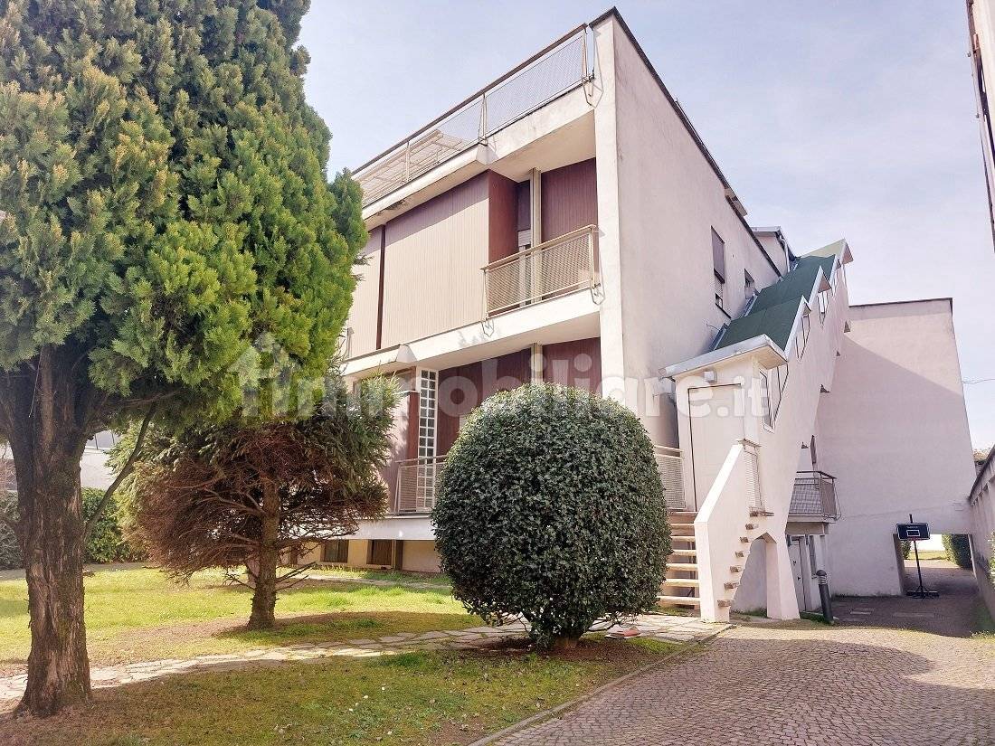 Appartamento via Eleonora Duse 16/a, Ospedale, Vigevano