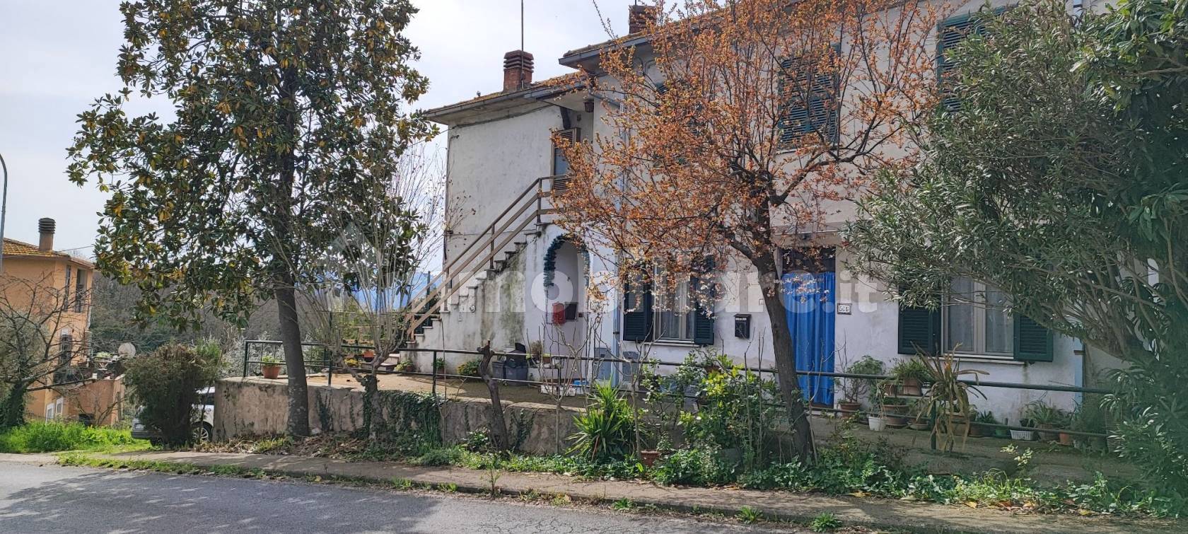 Trilocale via Poggio Mirteto, Centro, Forano