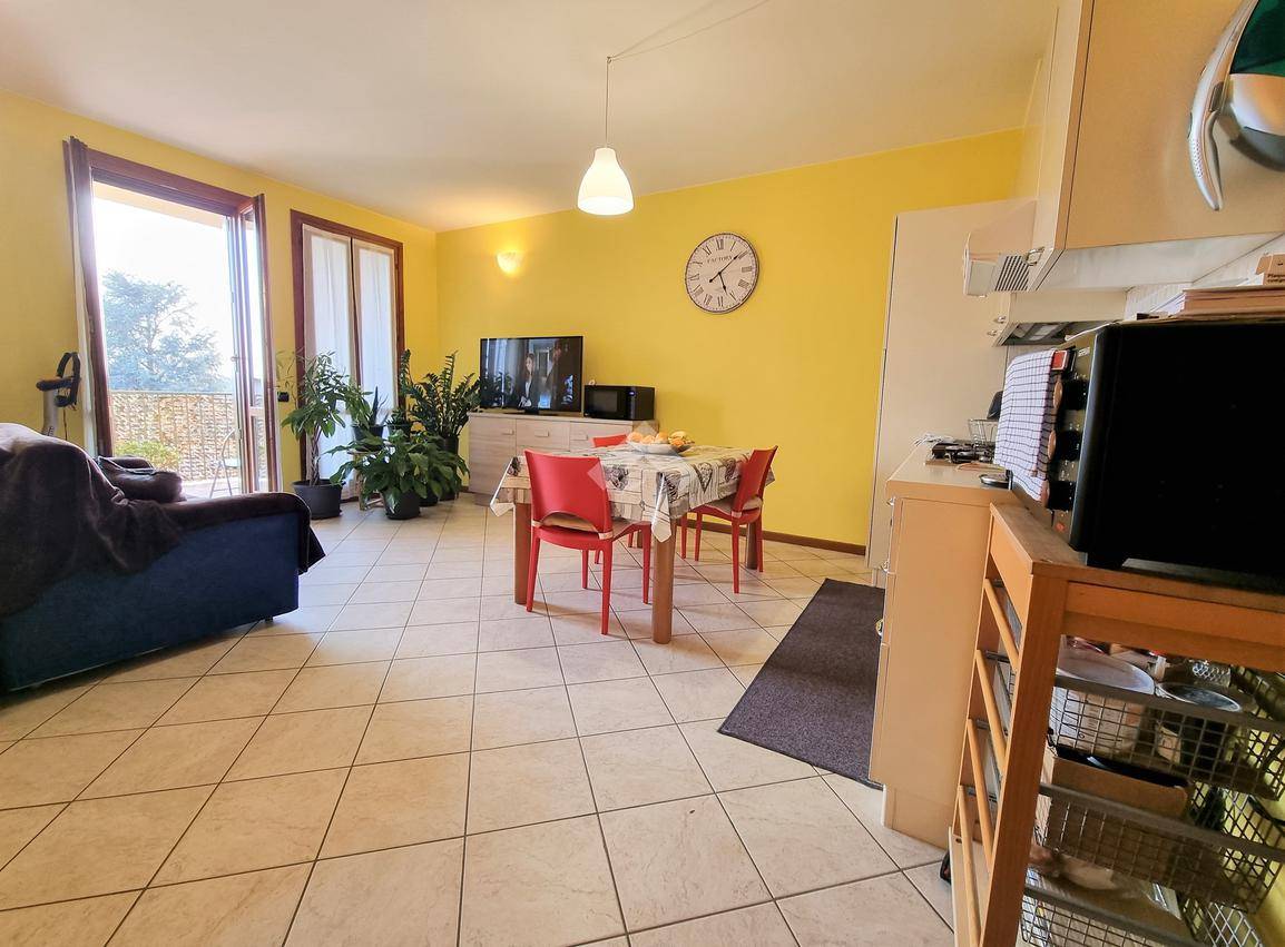 Bilocale buono stato, secondo piano, Cerese, Borgo Virgilio