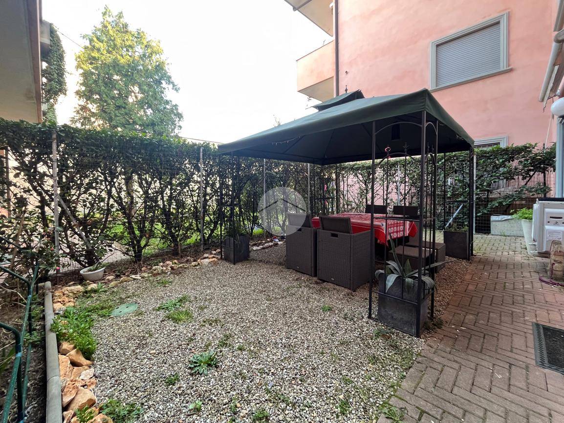 Trilocale via solferino 135, Sant'Ambrogio, Seregno