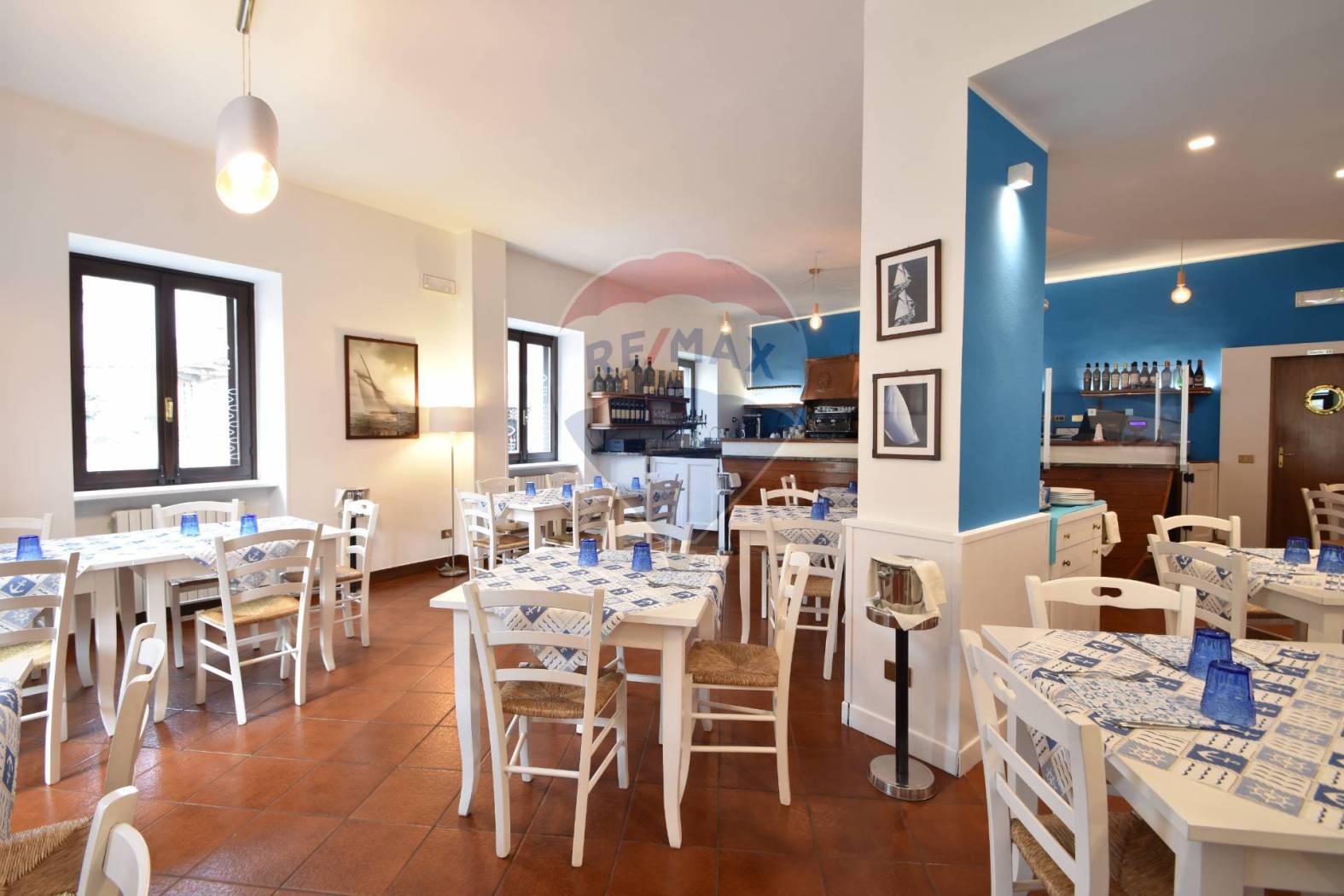 Locale commerciale in Vendita