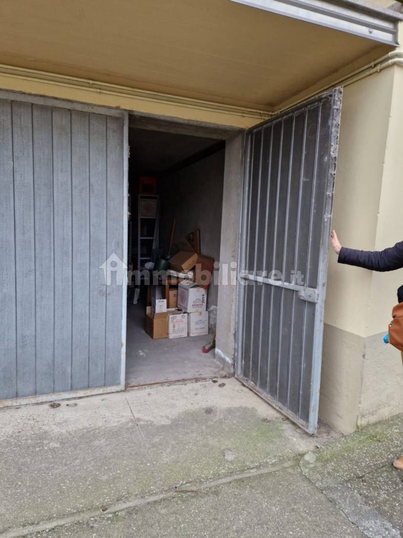 Garage - Box in Vendita