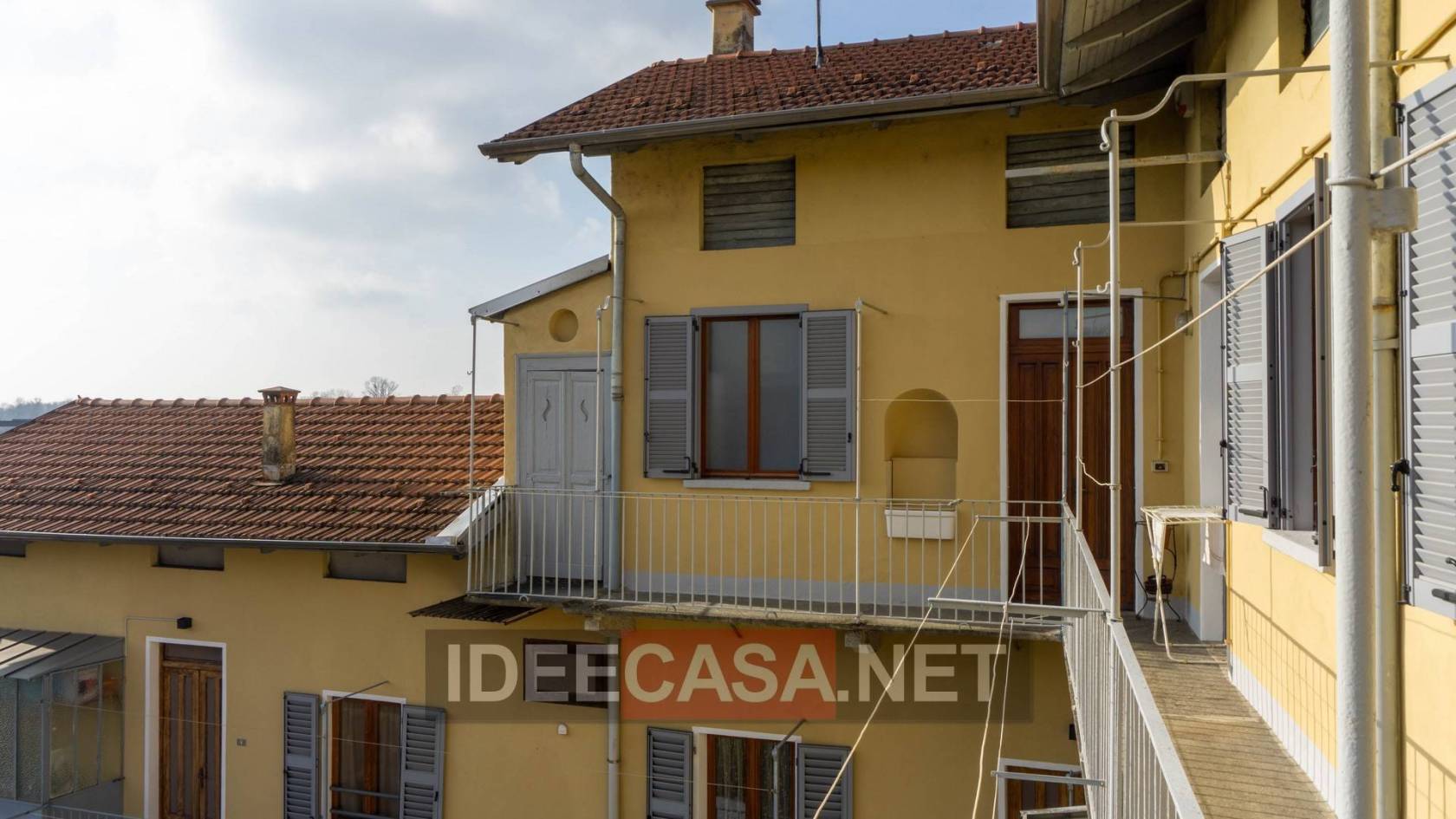 Bilocale via Lungo Sesia 1, Centro, Romagnano Sesia