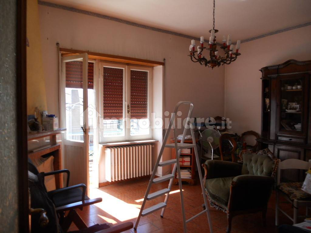 Appartamento buono stato, primo piano, Centro, Avezzano