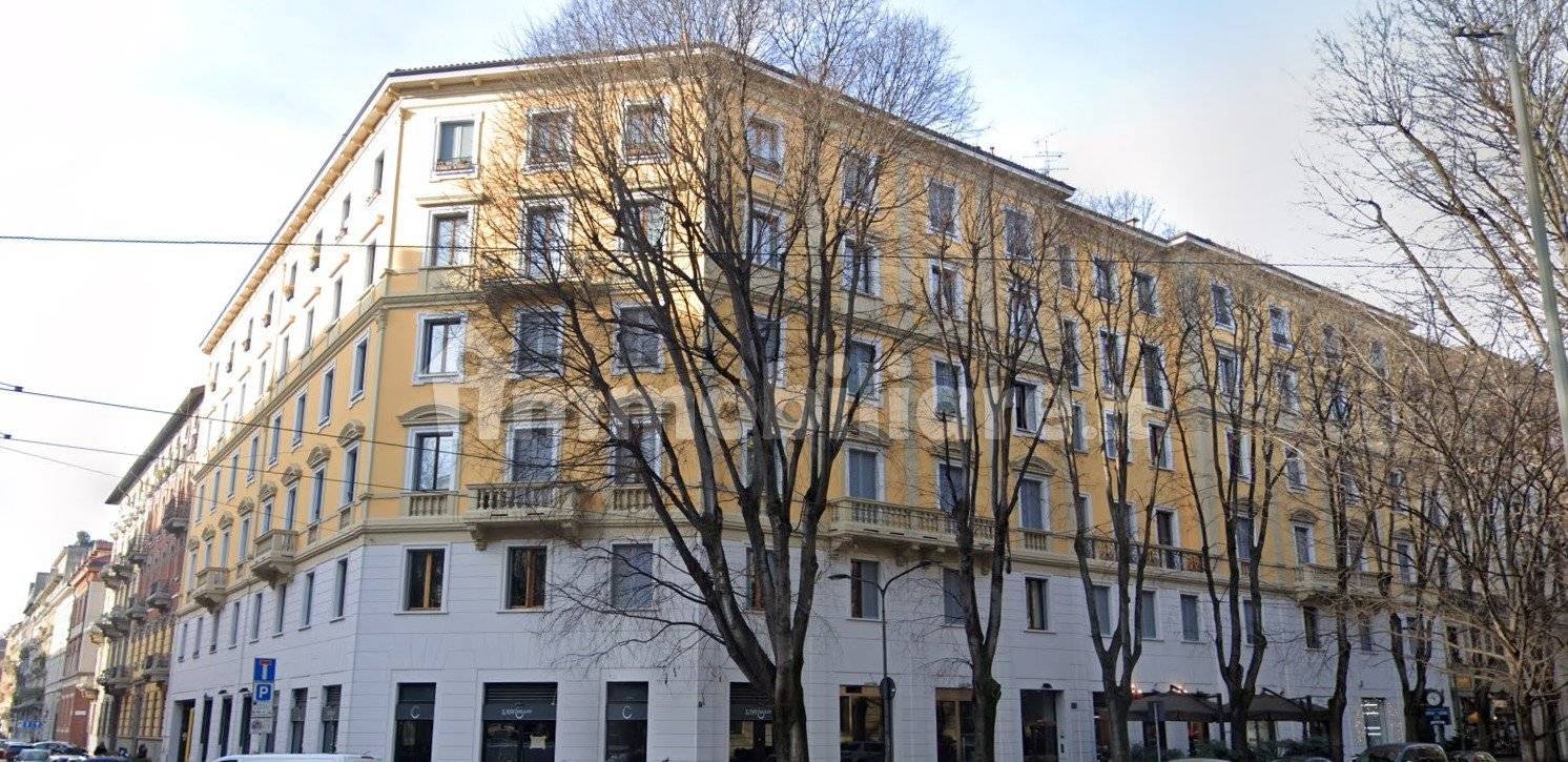 Appartamento buono stato, terzo piano, Vincenzo Monti, Milano