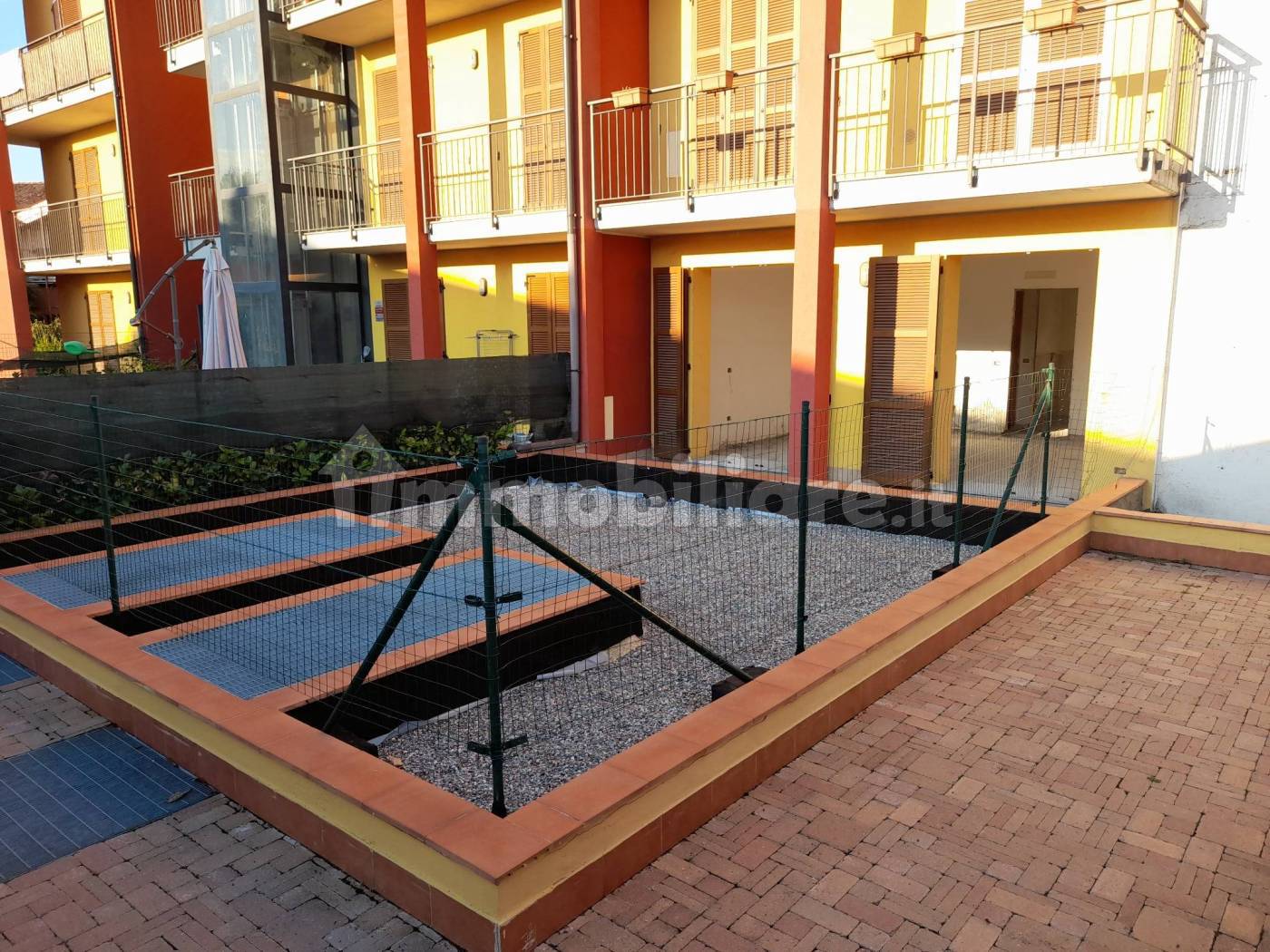 Trilocale via Martin Luther King 35, Centro, Cantù