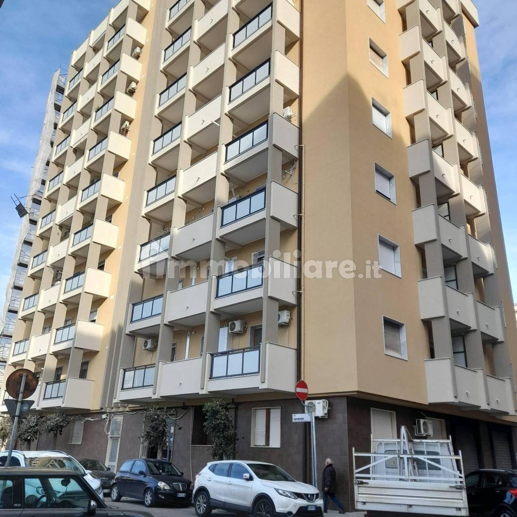 Trilocale via Terenzio, Tre Carrare, Taranto