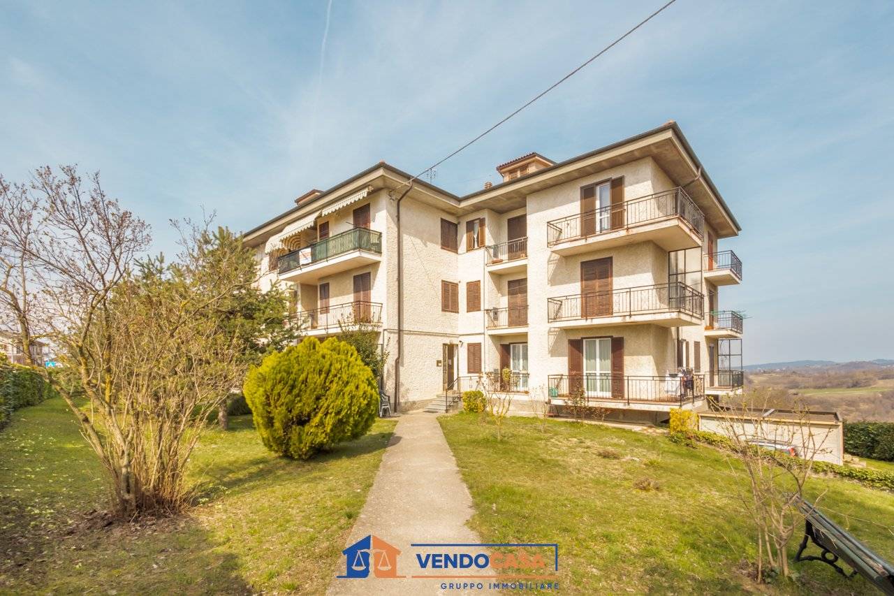 Trilocale via Roma 82, Centro, Murazzano