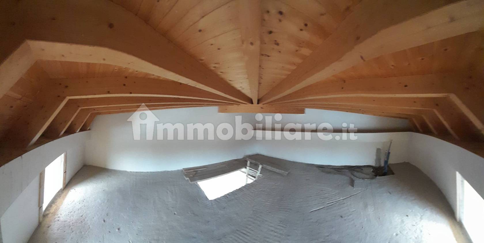 Trilocale via Martin Luther King 35, Centro, Cantù