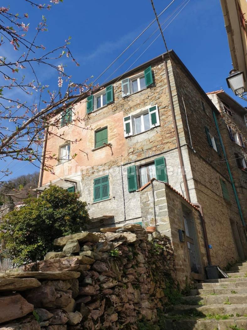 Bilocale via dell'Ospedale, Biassa, La Spezia