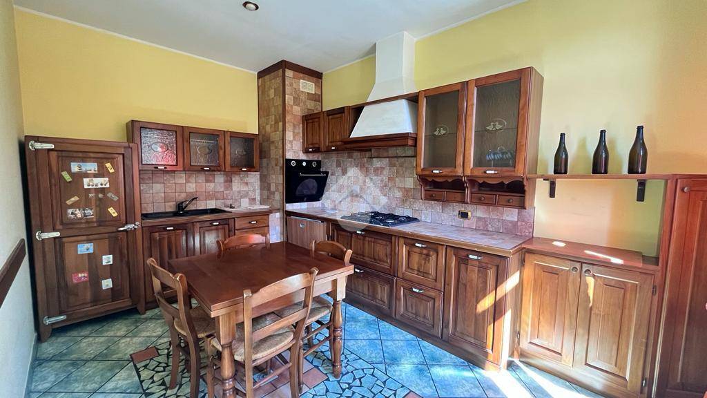 Trilocale via Beniamino Cataldi 42, Centro, Isola del Liri