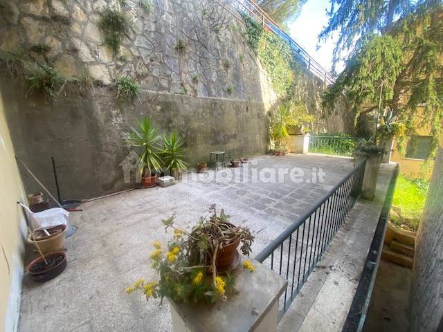 Quadrilocale via del Villaggio di Santa Livia 3, Centro, Perugia