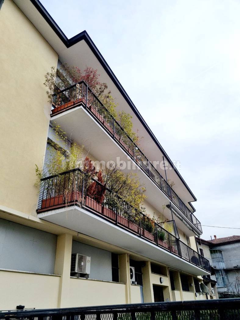 Appartamento ottimo stato, secondo piano, Valverde, Bergamo